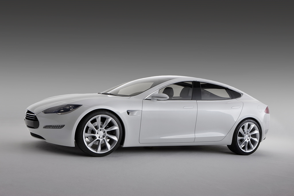 Tesla Model-S - Car info guide